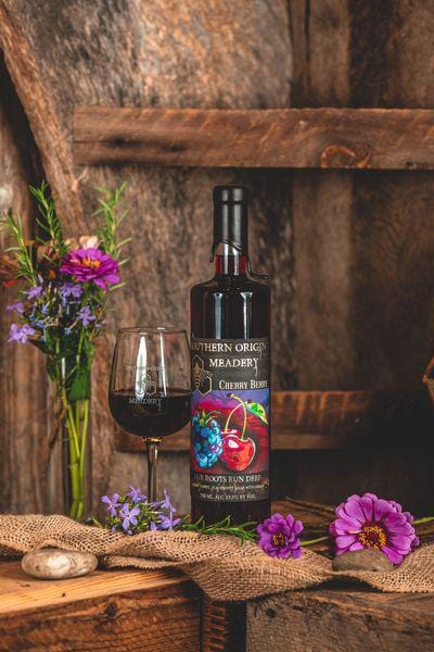Southern Origin Cherry Berry Ginger Mead – Triangle Wine Company